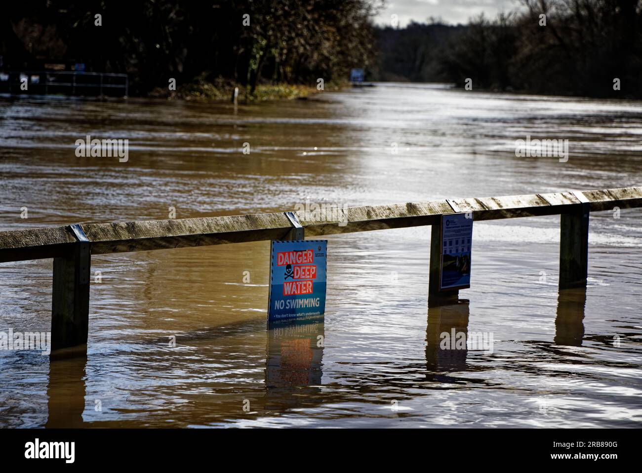Don gorge floods 2021 hi-res stock photography and images - Alamy