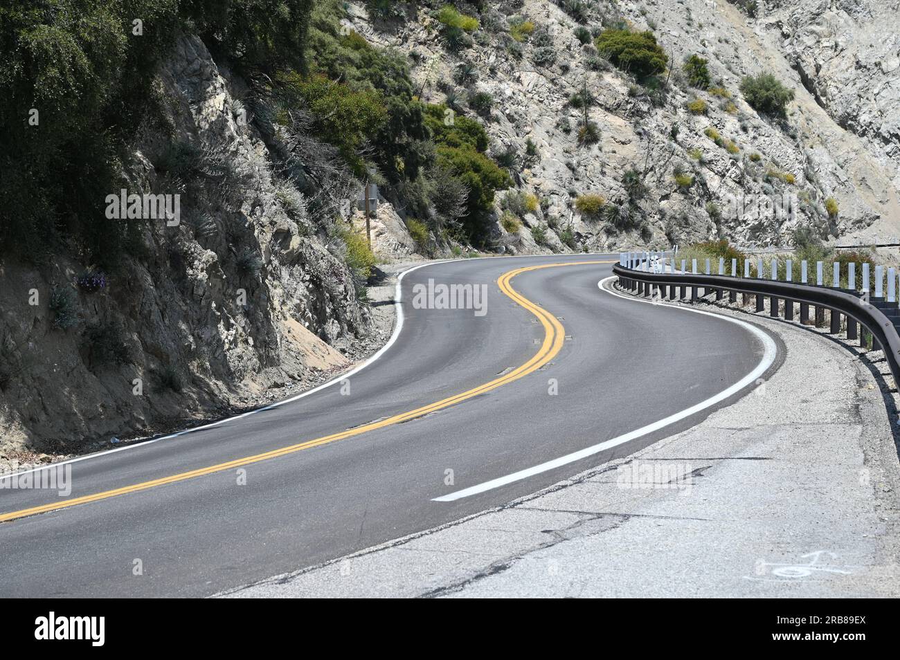 Mountain road in the San Gabriel Mountains near Pasadena, California ...