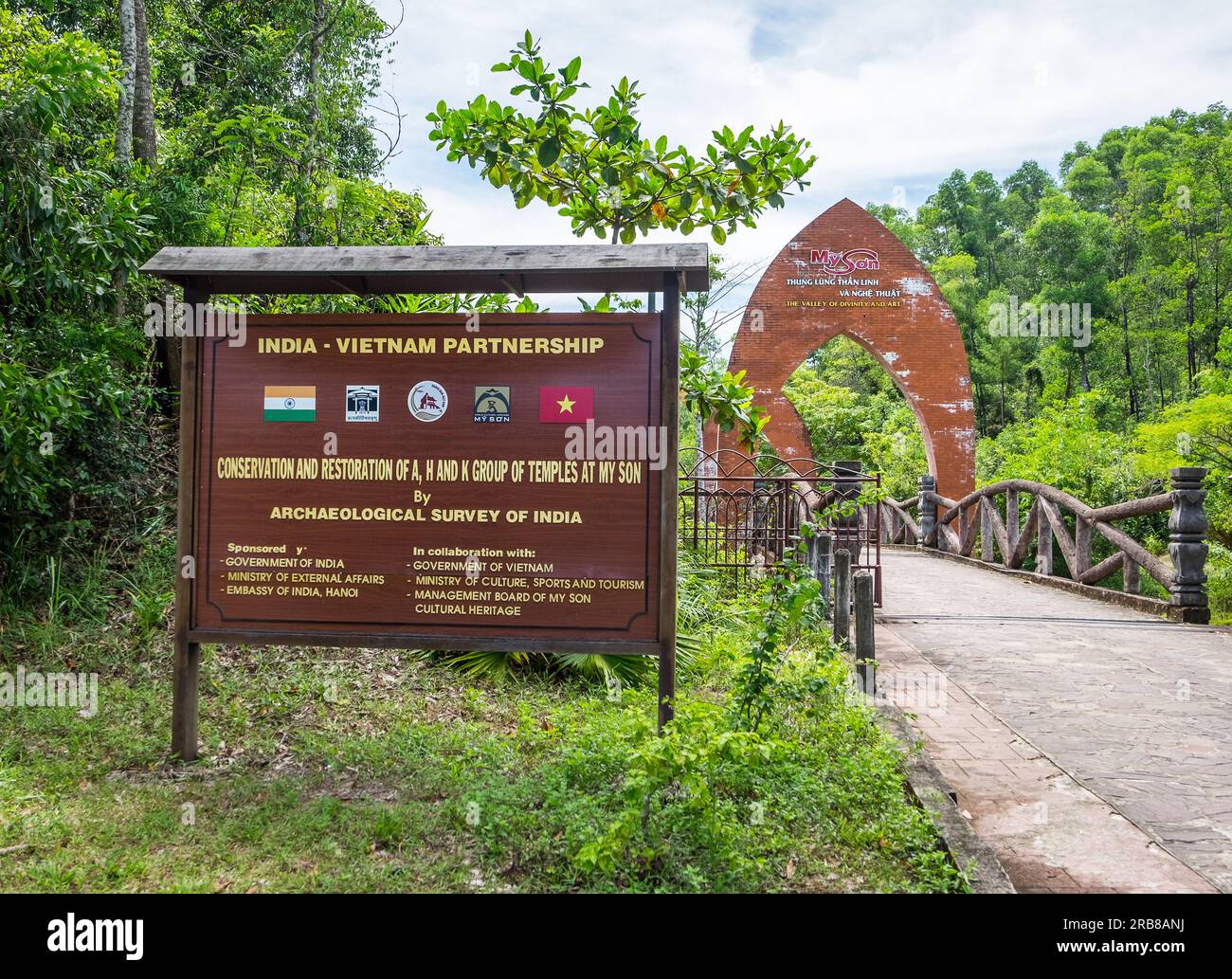 Entrance to the ancient ruins of Hindu temples of the Champa dynasty a ...