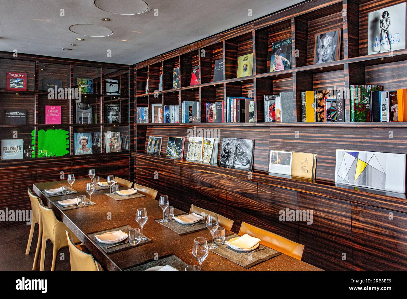 Restaurant menu history hi-res stock photography and images - Alamy