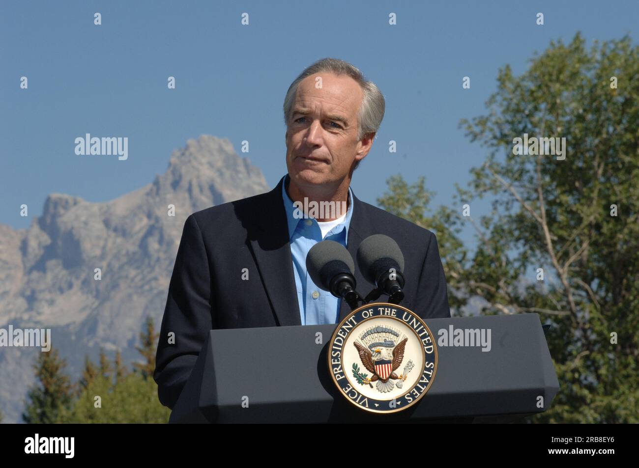 Dedication ceremony for the new Craig Thomas Discovery and Visitor ...