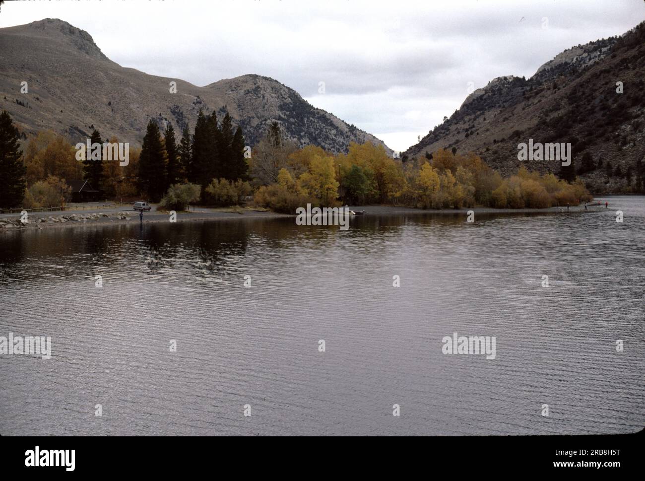 SILVER LAKE Snuggled up against the base of Carson Mountain, Silver ...
