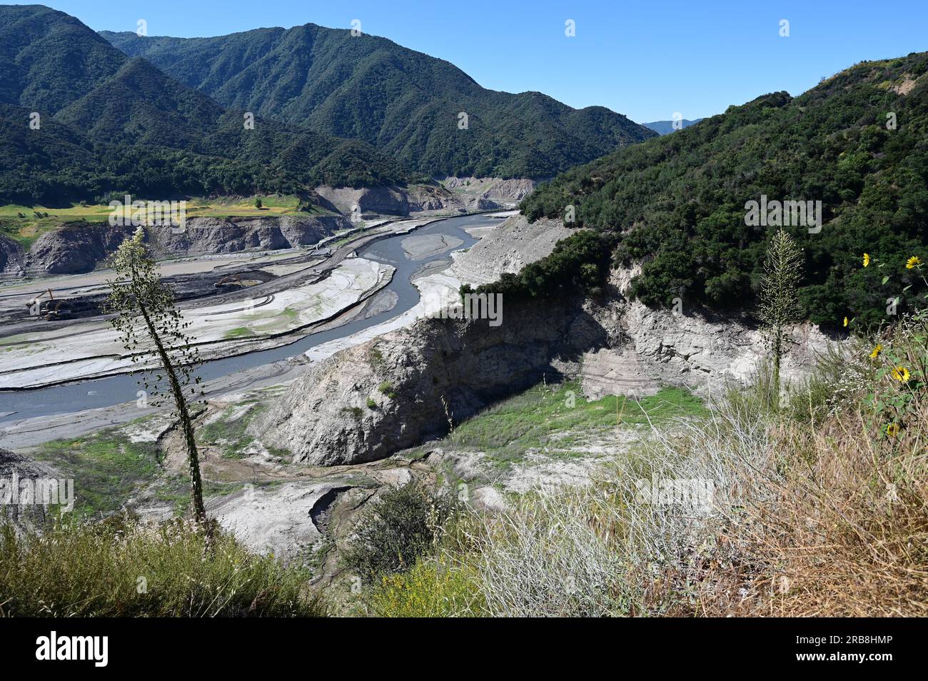 San Gabriel Reservoir No. 1 in the San Gabriel Mountains dewatered in ...