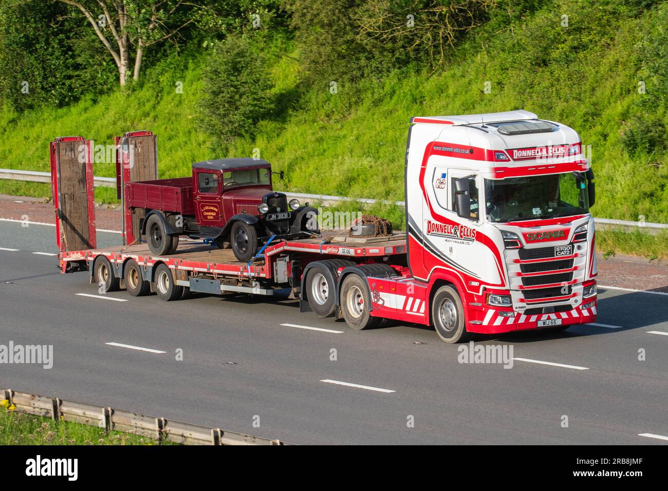1933 30s thirties Maroon Bedford Sedan drop-side van, JN 3831 BEDFORD 2 ...