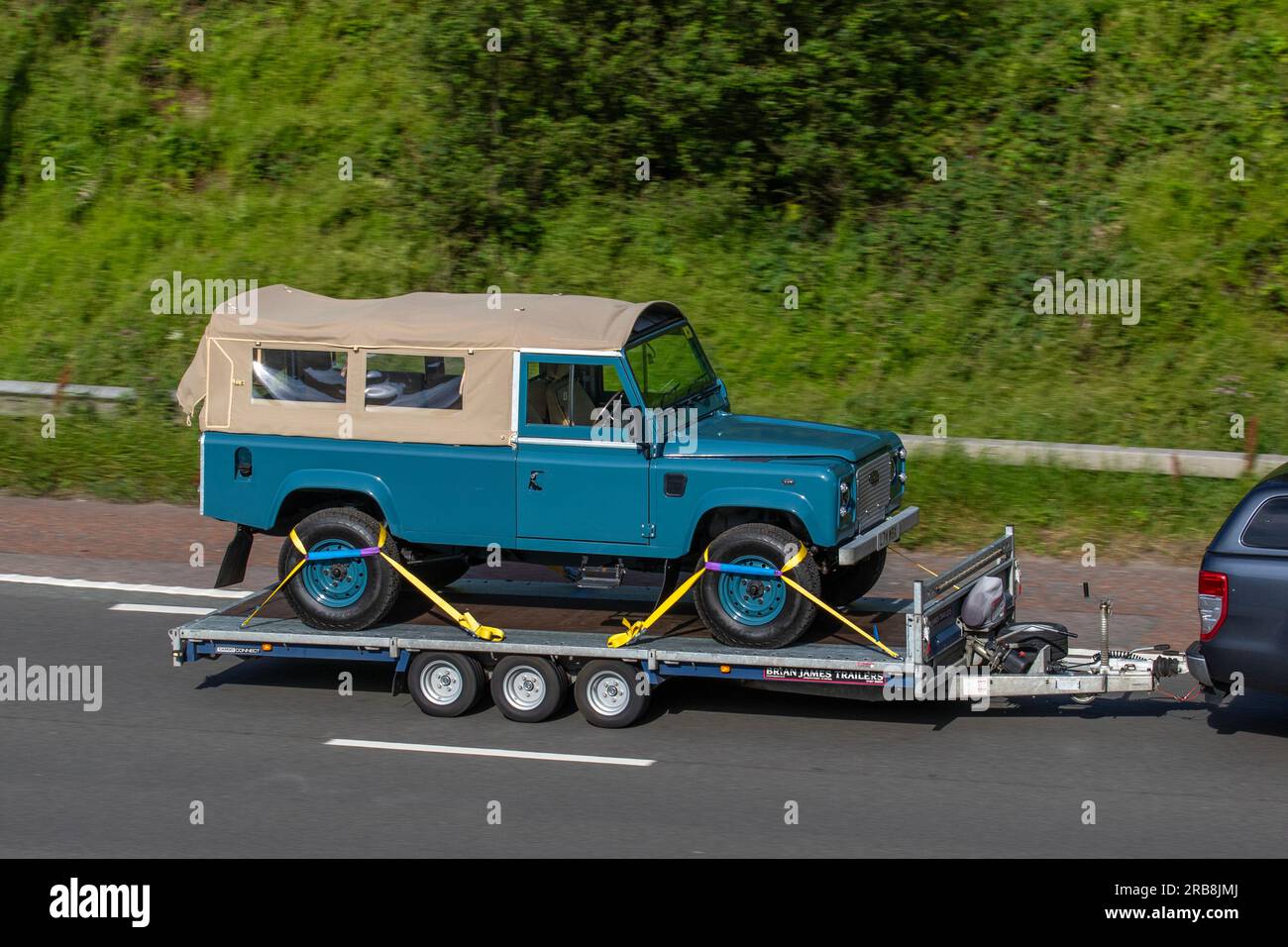Newly restored 1994 90s nineties Blue 110 Defender Turbo Diesel Tdi ...