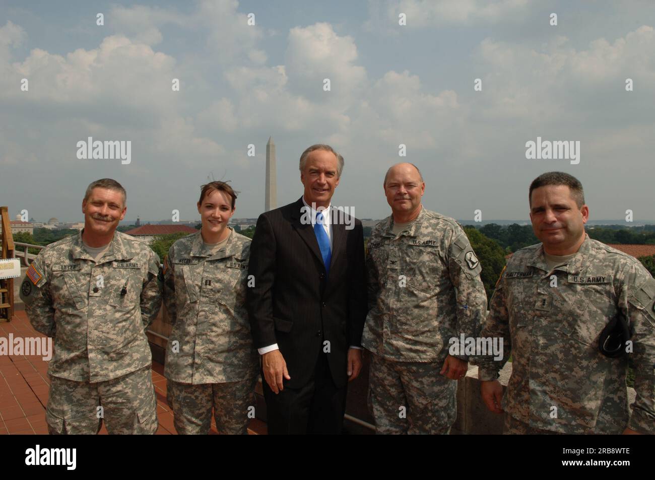 Secretary Dirk Kempthorne meeting at Main Interior with delegation from ...
