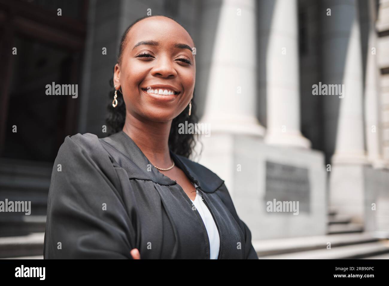 Black lawyer court hi-res stock photography and images - Alamy