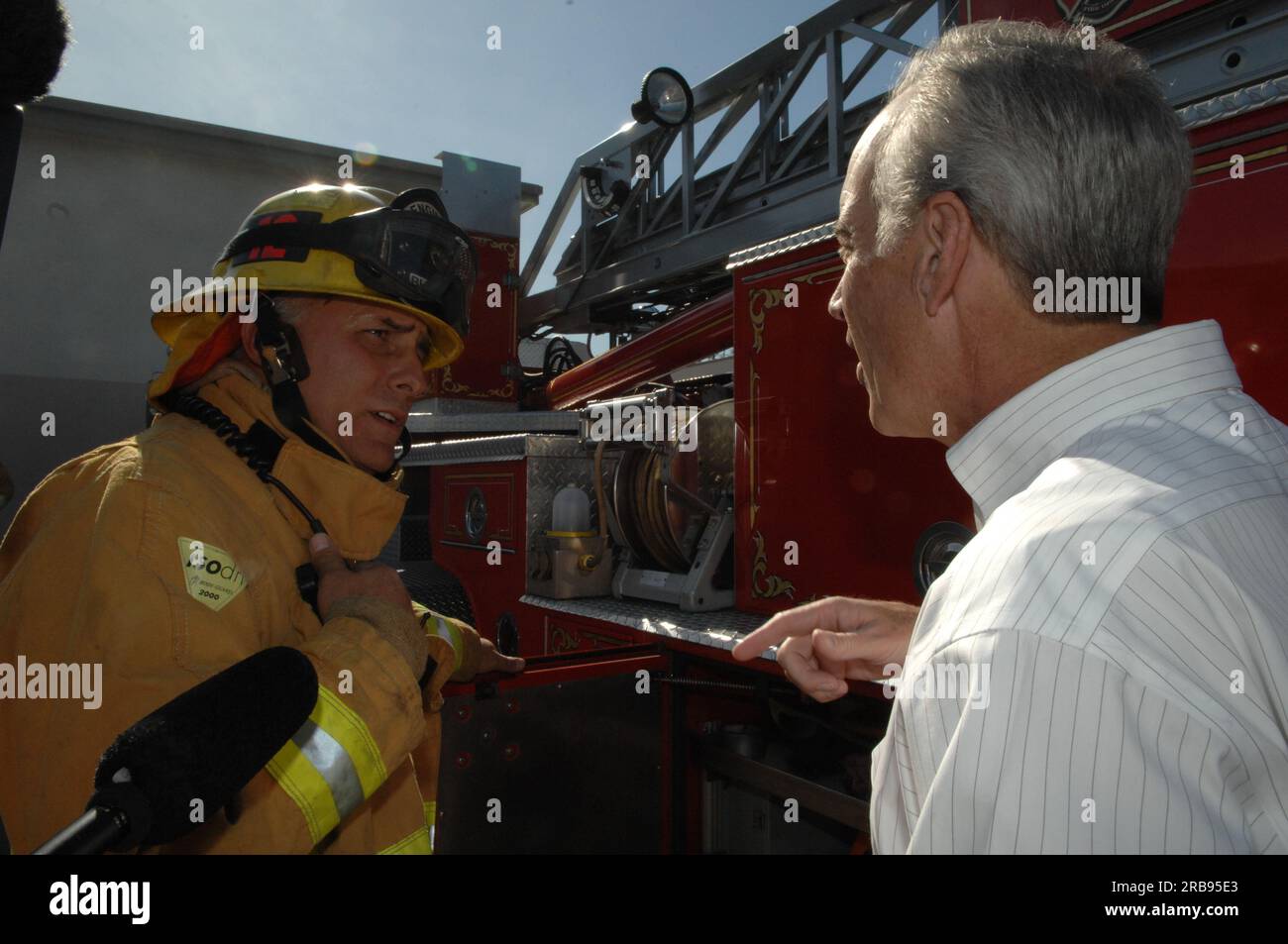 Los angeles earthquake drill hi-res stock photography and images - Alamy