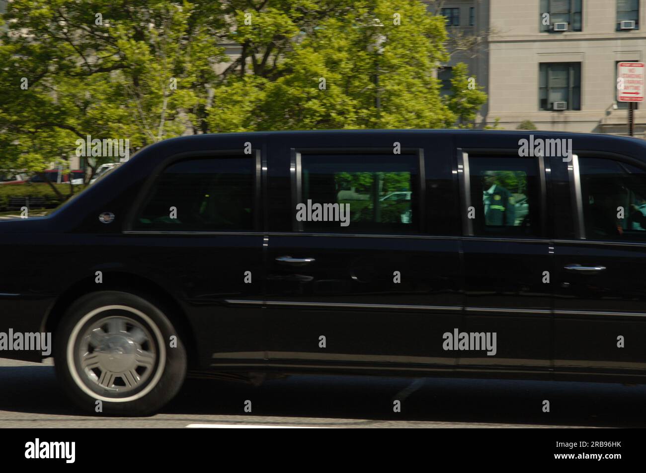 Car carrying Pope Benedict XVI during Papal visit to Washington, D.C ...