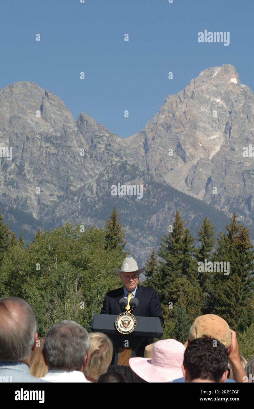 Dedication ceremony for the new Craig Thomas Discovery and Visitor ...