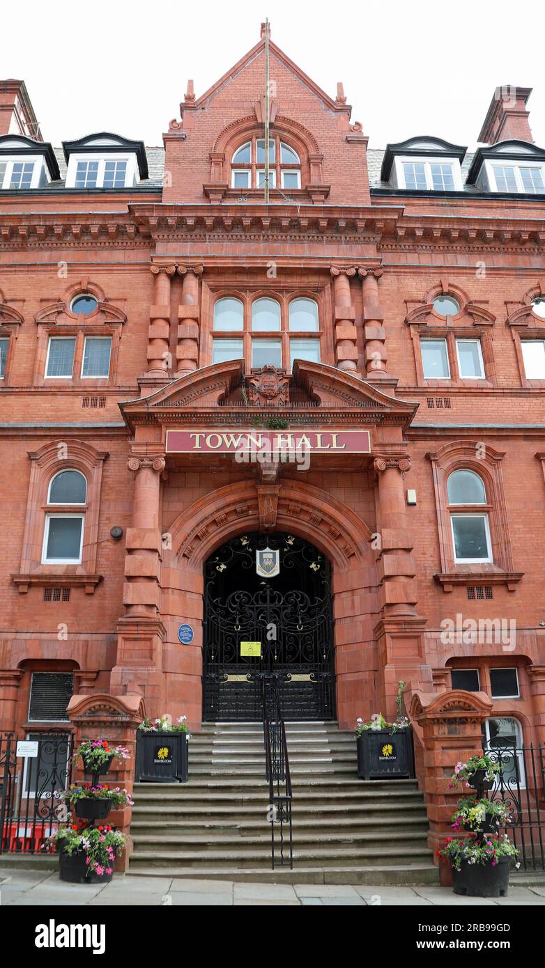 Historic Town Hall building at Wigan in Greater Manchester Stock Photo ...