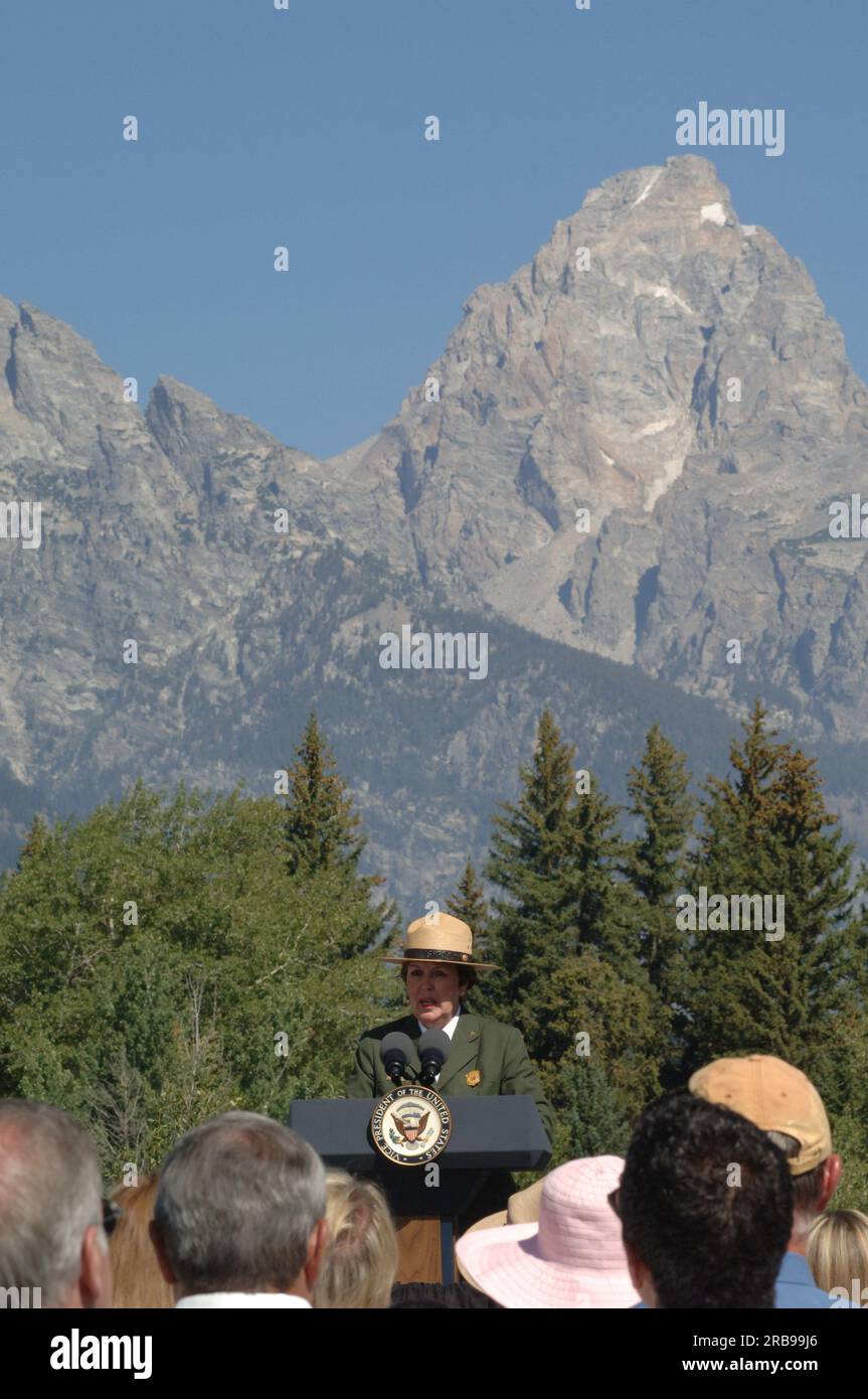 Dedication ceremony for the new Craig Thomas Discovery and Visitor ...