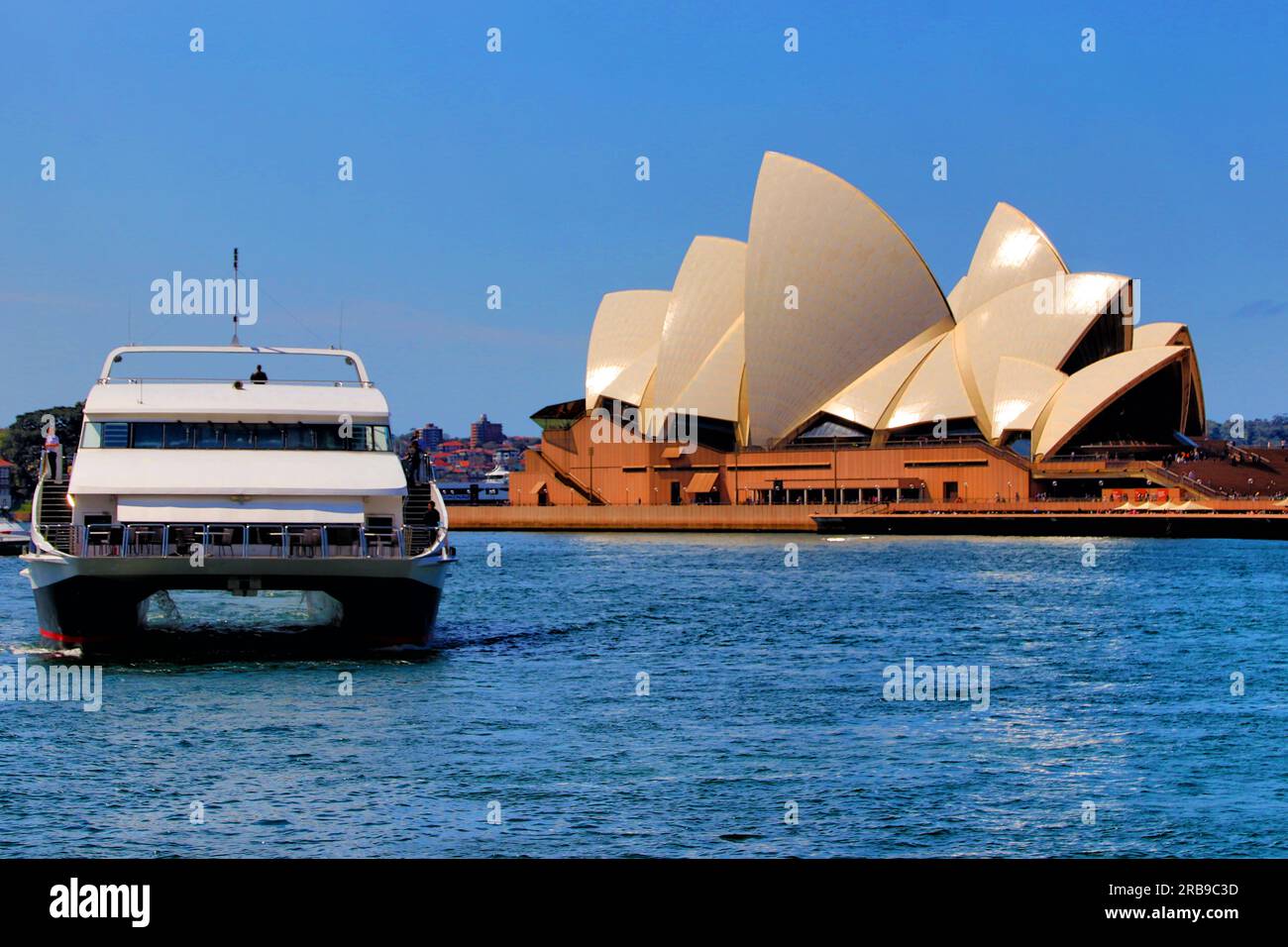 Amazing travel around fantastic places of the land down under ...