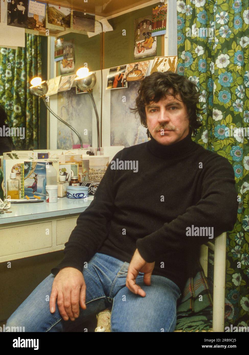 The go between film alan bates hi-res stock photography and images - Alamy