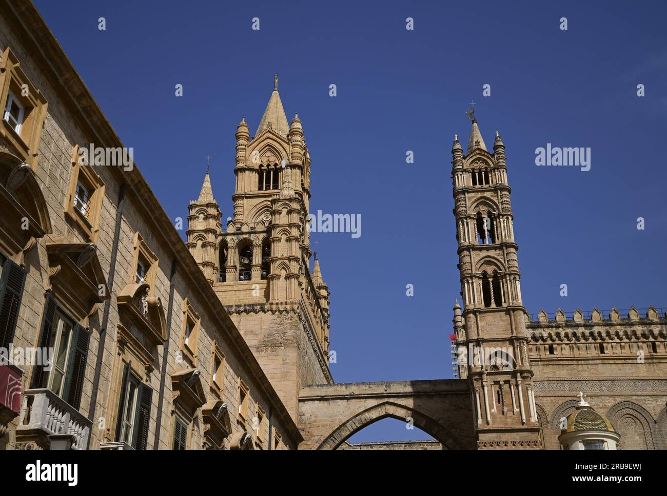 Landscape with scenic view of the Norman Gothic style Cattedrale di ...