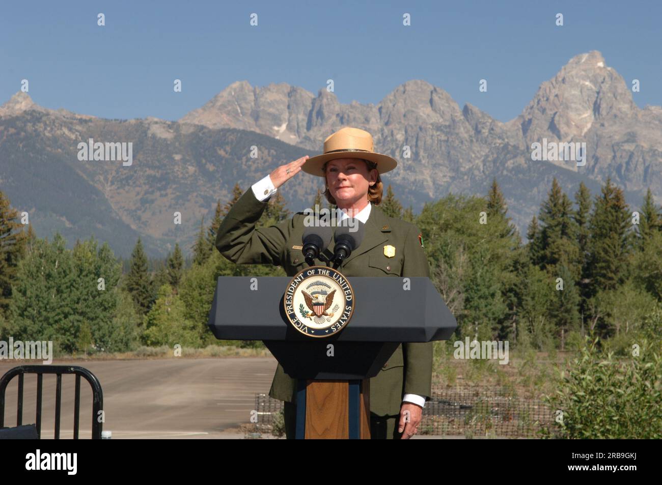 Dedication ceremony for the new Craig Thomas Discovery and Visitor ...