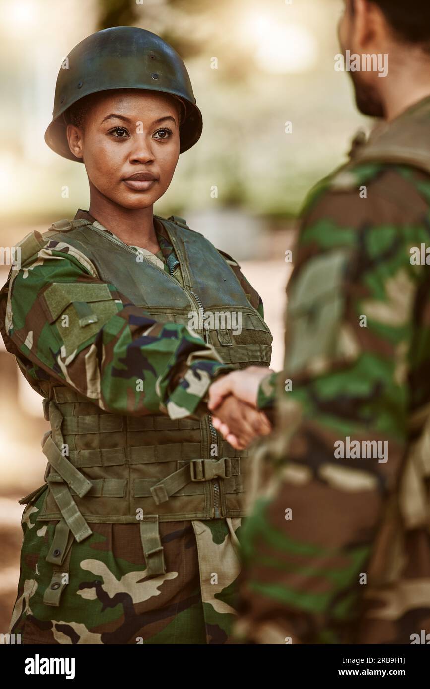 Military leadership training hi-res stock photography and images - Alamy