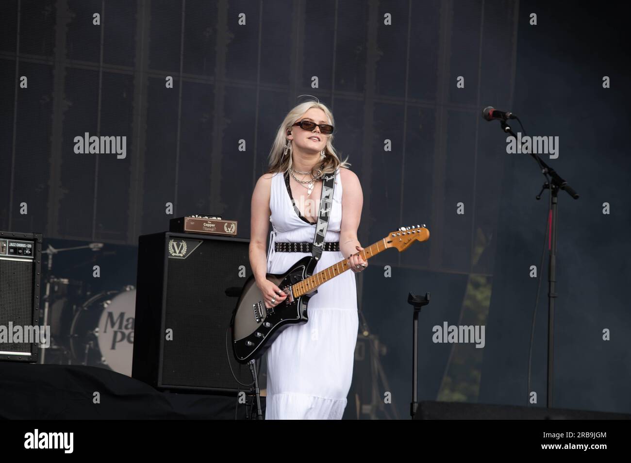 Alice Johnson of Swim School performing at TRNSMT 2023 Glasgow Green ...