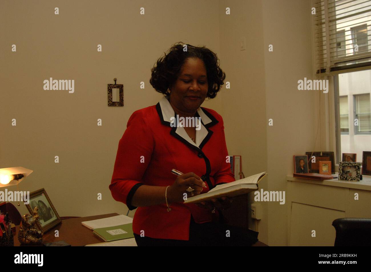 Office portrait of Rosa Wilson, National Park Service Stock Photo - Alamy