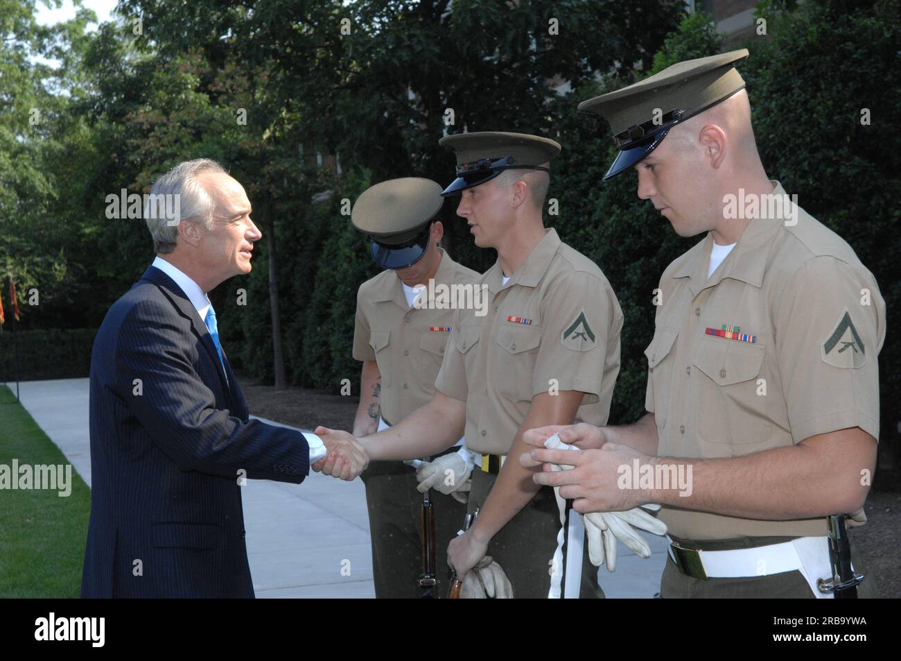 Visit of Secretary Dirk Kempthorne to the Marine Barracks, Washington ...