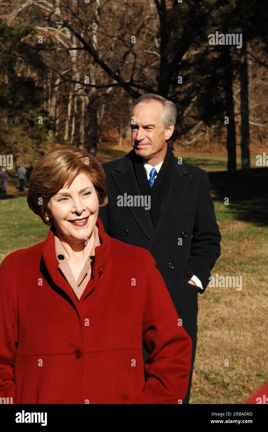 Visit of Secretary Dirk Kempthorne to the Abraham Lincoln Birthplace ...