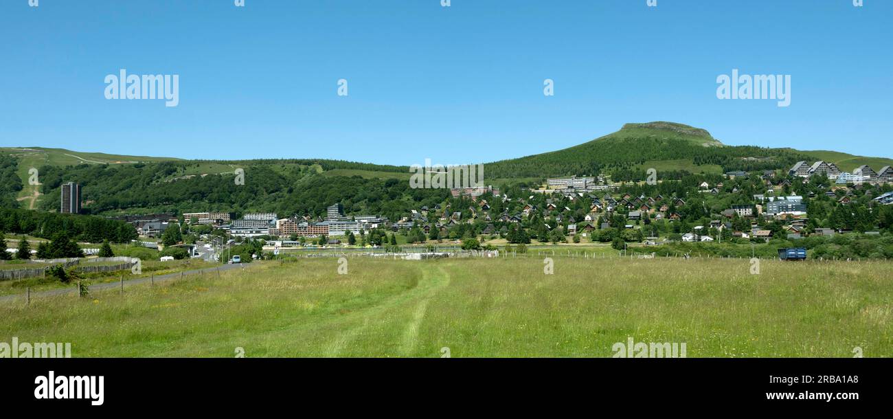 Super Besse ski resort , Regional Nature Park of Volcans d'Auvergne Puy ...