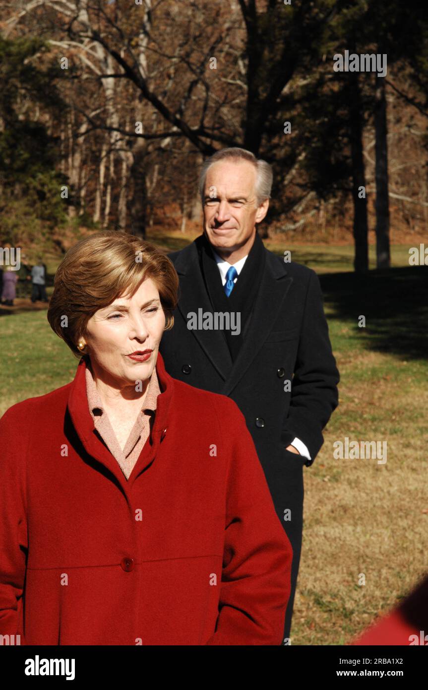 Visit of Secretary Dirk Kempthorne to the Abraham Lincoln Birthplace ...