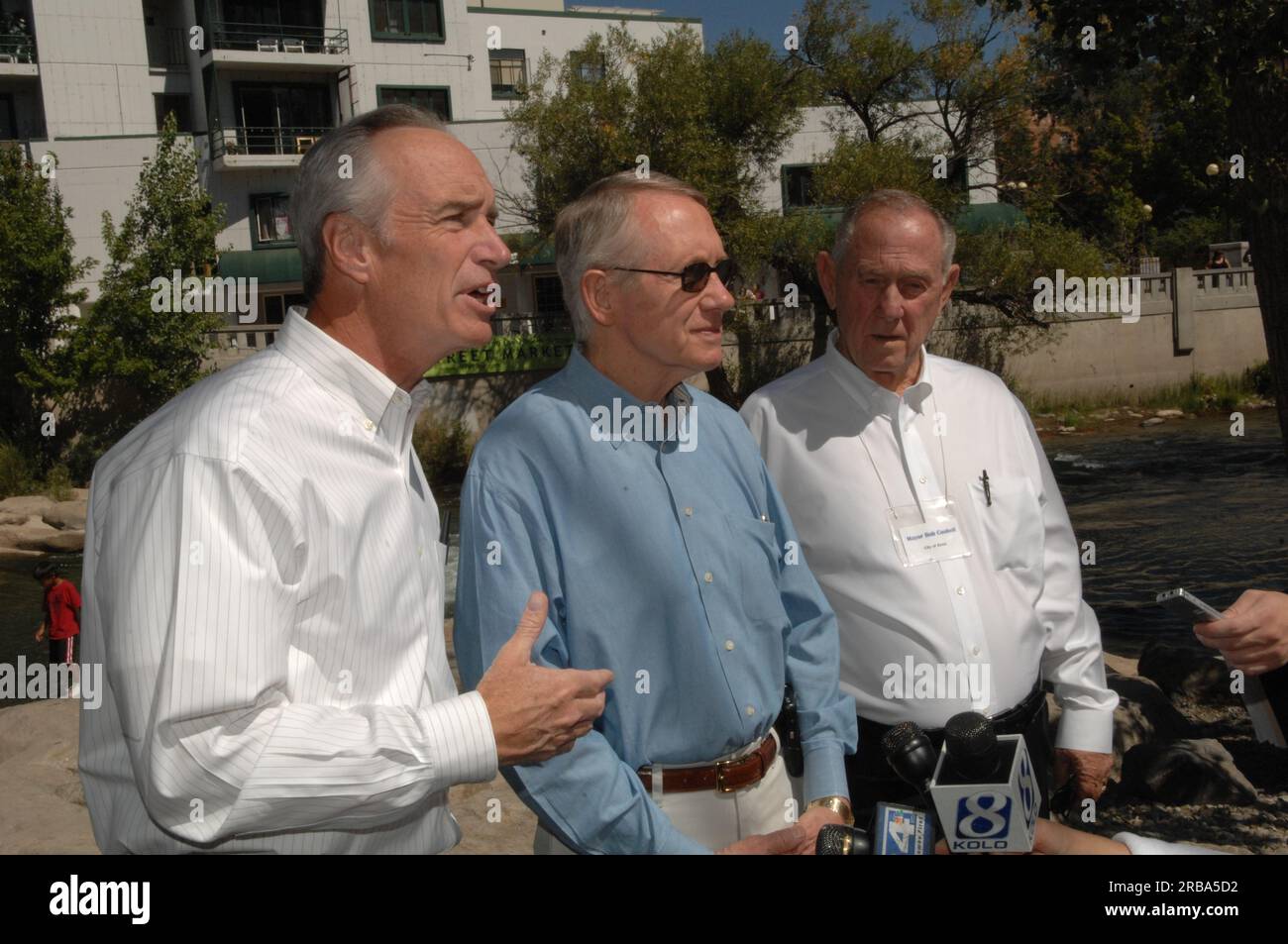 Paiute and ceremony hi-res stock photography and images - Alamy