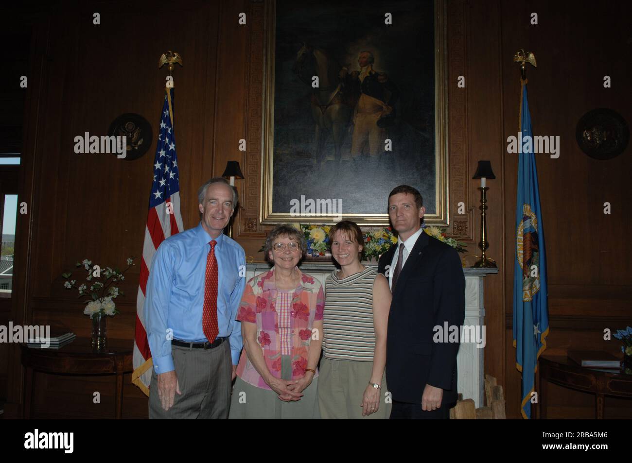 Secretary Dirk Kempthorne at Main Interior with U.S. Park Police ...