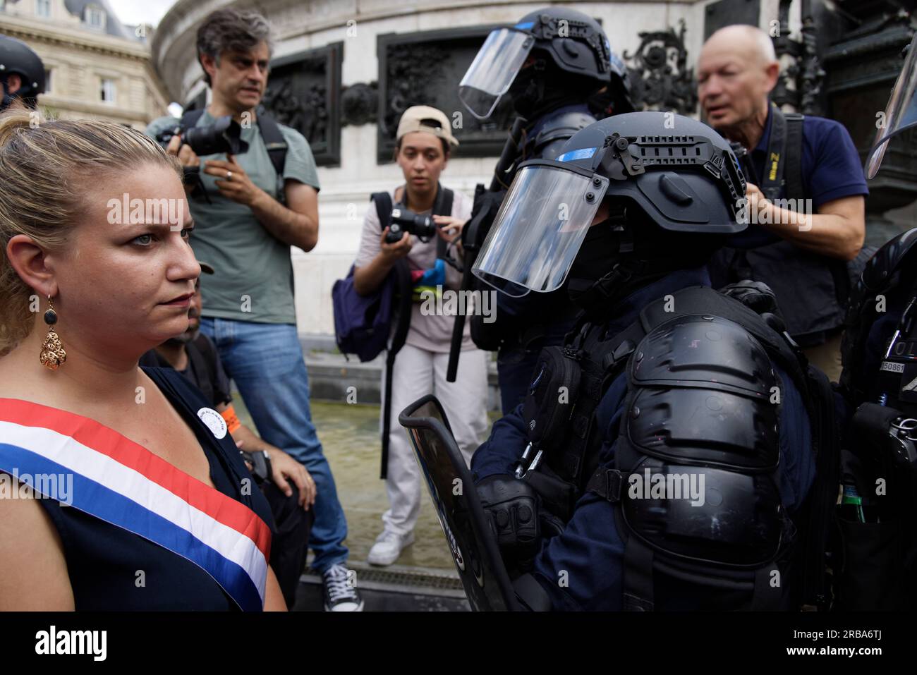 Paris, France. 8th July, 2023. Mathilde Panot face to face with riot ...