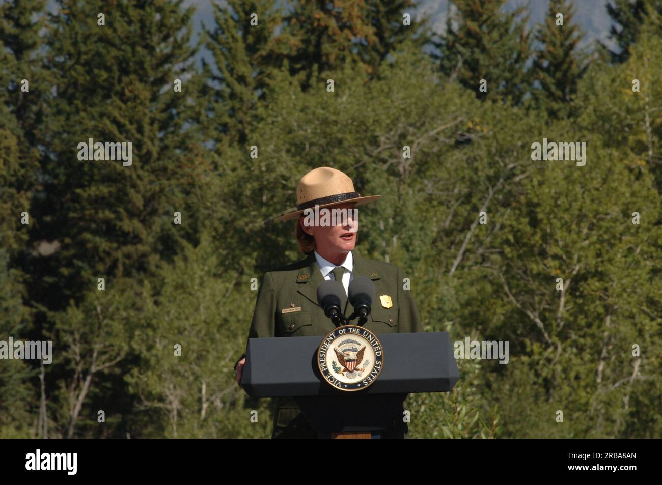 Dedication ceremony for the new Craig Thomas Discovery and Visitor ...