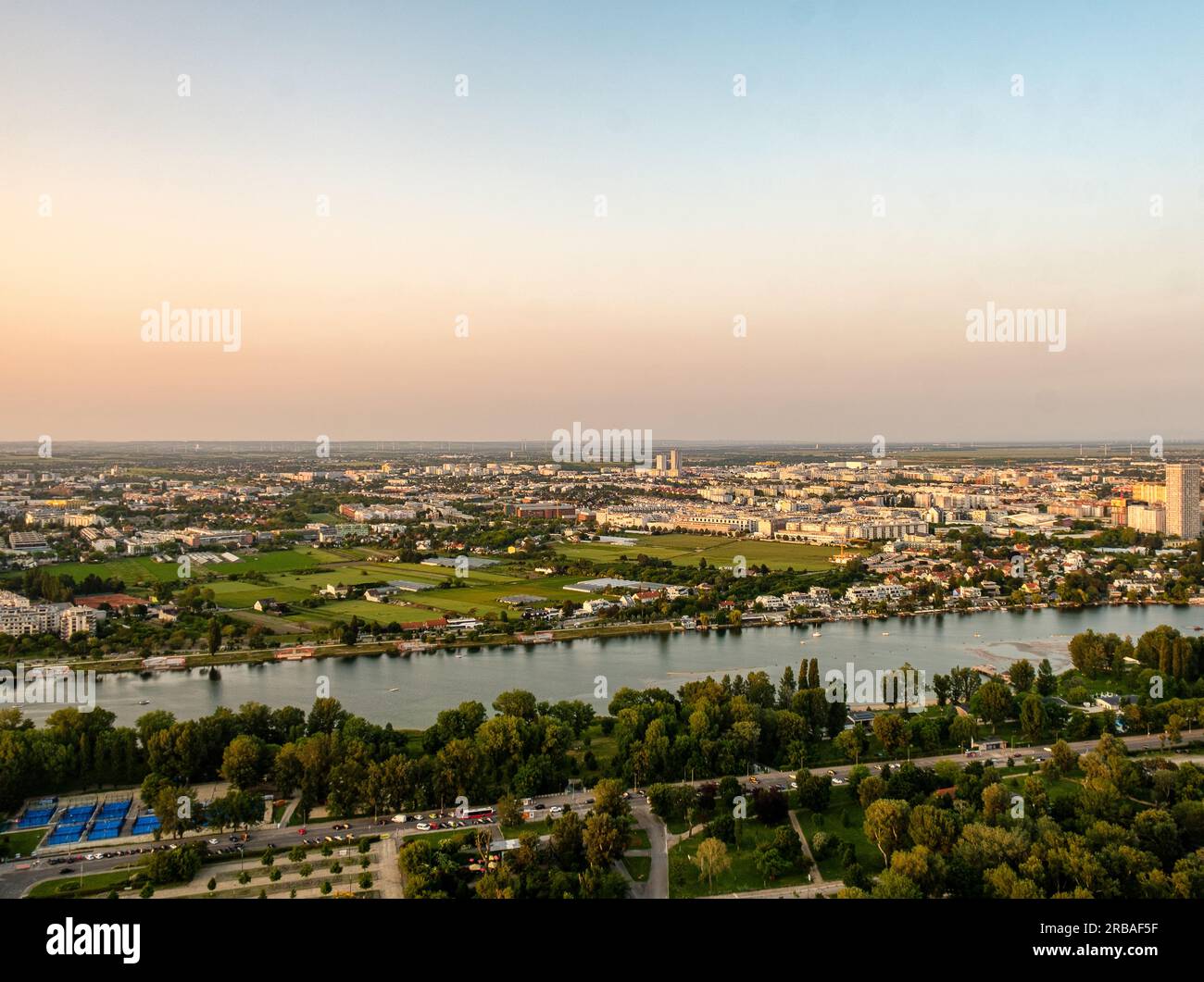 Ctiy landscape hi-res stock photography and images - Alamy