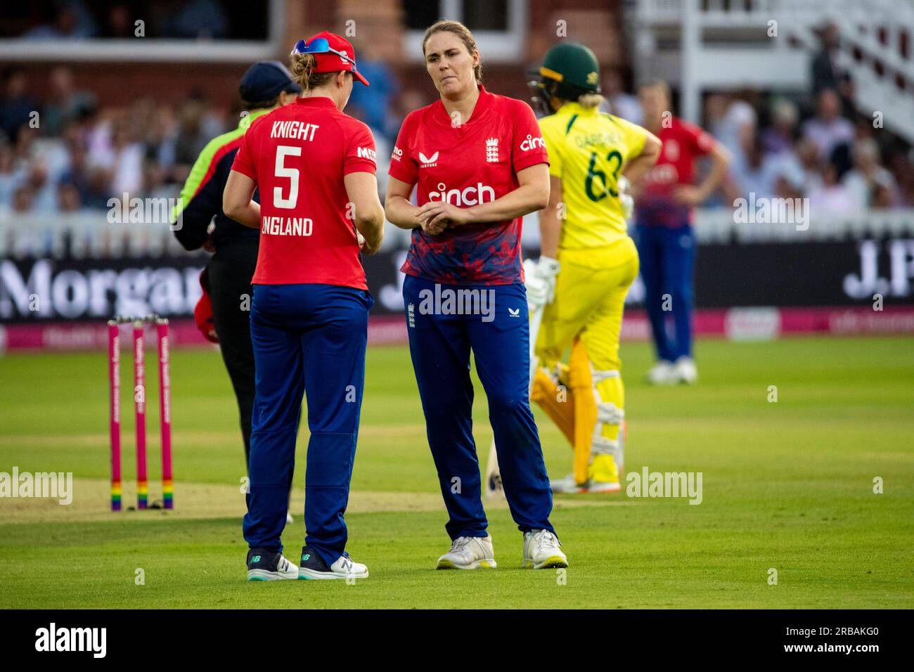 London, UK. 8th July 2023. Heather Knight (England) and Natalie Sciver ...