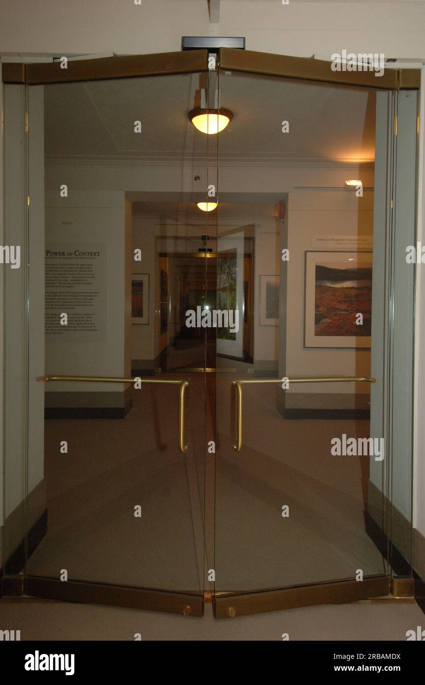 Interior Museum exhibits, viewing spaces Stock Photo - Alamy