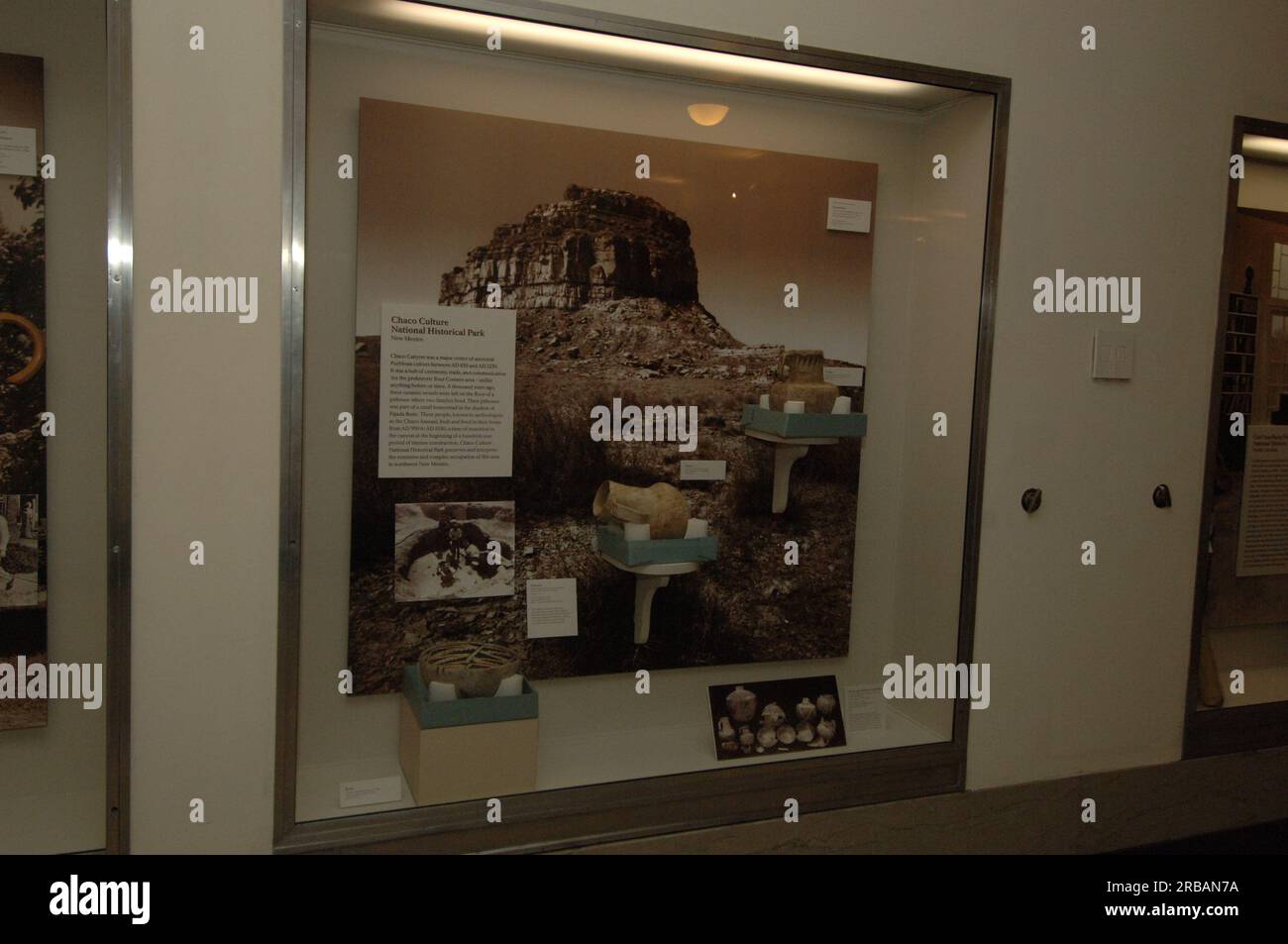 Interior Museum exhibits, viewing spaces Stock Photo - Alamy