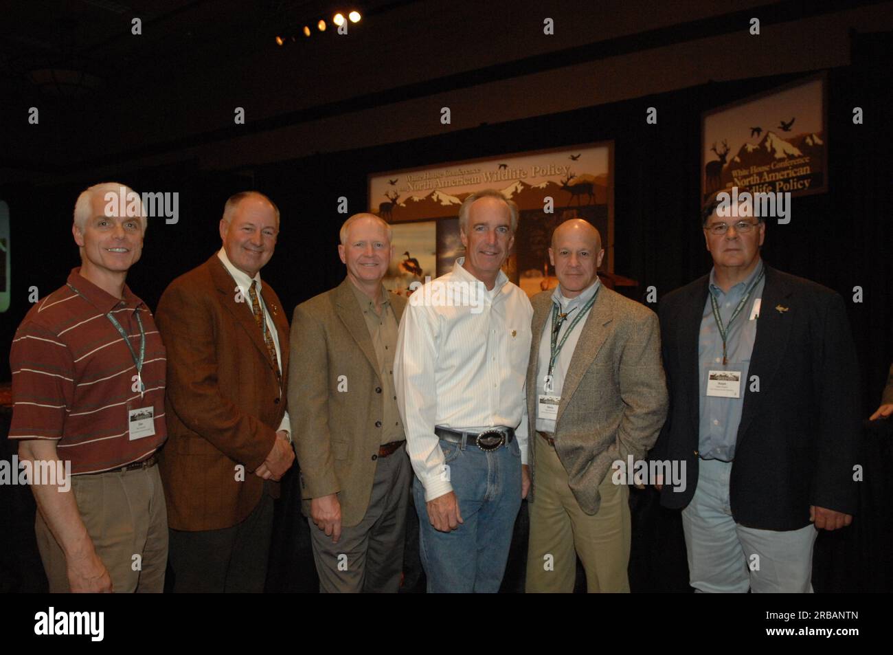 Secretary Dirk Kempthorne with participants and attendees at the White ...