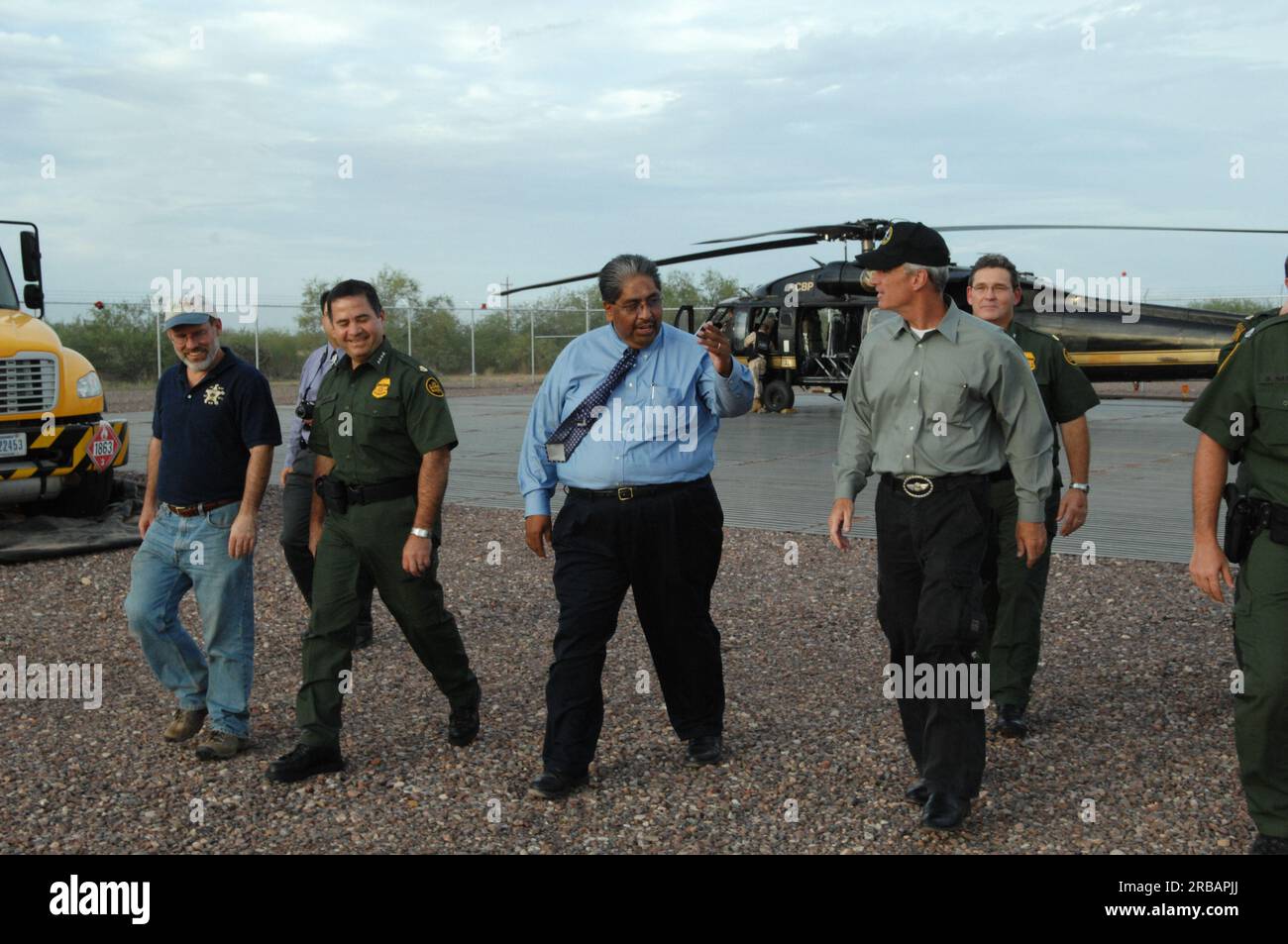 Visit of Secretary Dirk Kempthorne to Pima County, Arizona's border ...