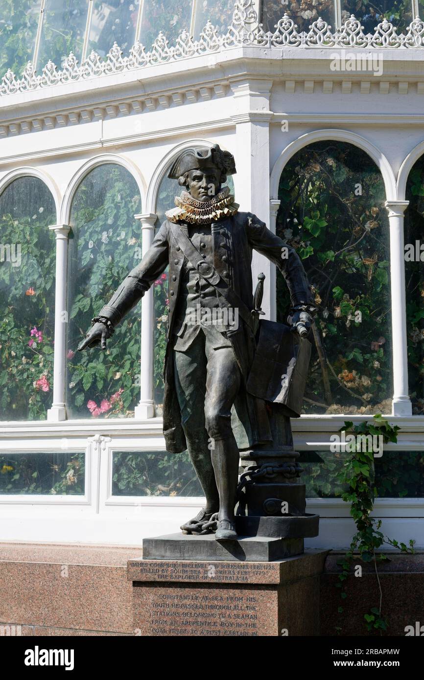 Statue Captain Cook, Palm House, Sefton Park, Mossley Hill, Liverpool ...