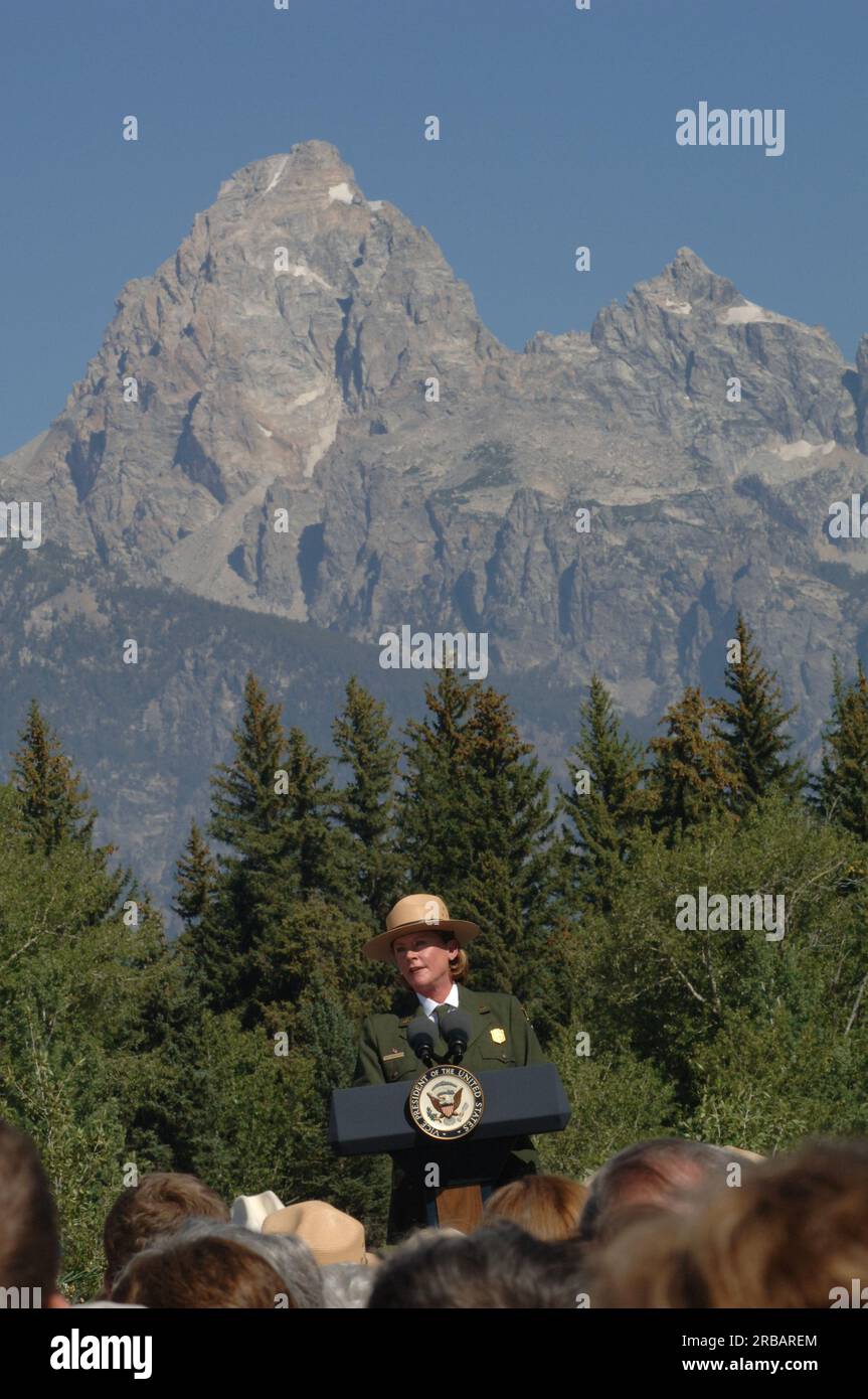 Dedication ceremony for the new Craig Thomas Discovery and Visitor ...
