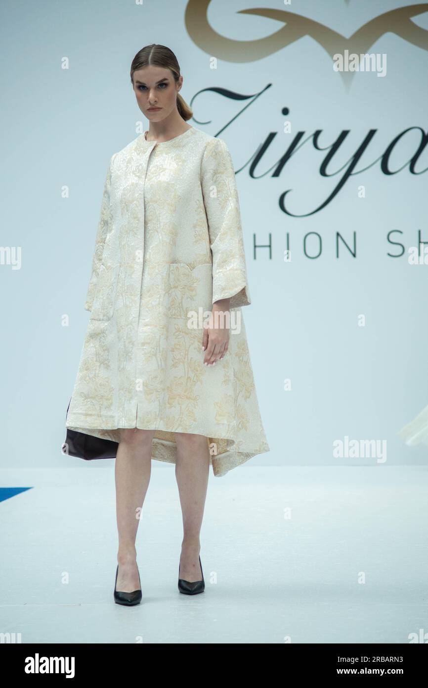 Ambassador mana dabbas hi-res stock photography and images - Alamy