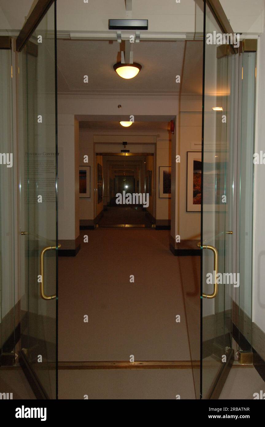 Interior Museum exhibits, viewing spaces Stock Photo - Alamy
