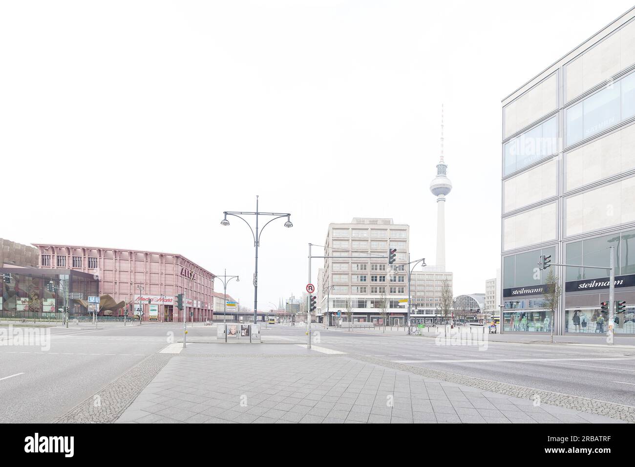 Alexanderplatz memorial hi-res stock photography and images - Alamy