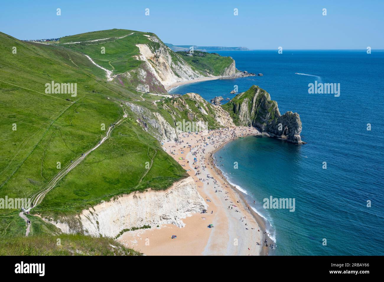 View over the chalk coast with the famous rock bridge Durdledoor, West ...