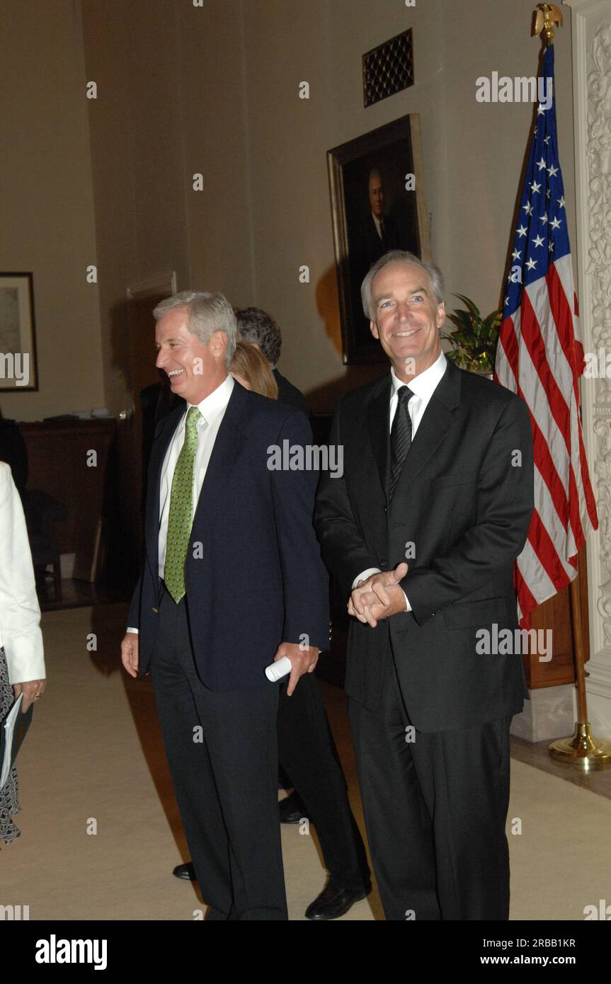 Signing event, at the National Geographic Society (NGS) headquarters in ...