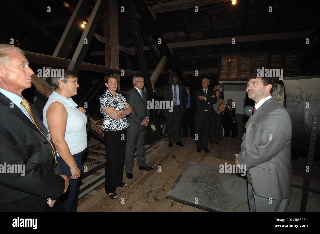 Secretary Dirk Kempthorne joining National Park Service Director Mary ...
