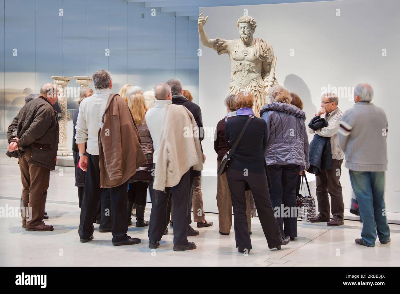 Marble sculpture of Marcus Aurelius, Roman Emperor, Galerie du Temps ...