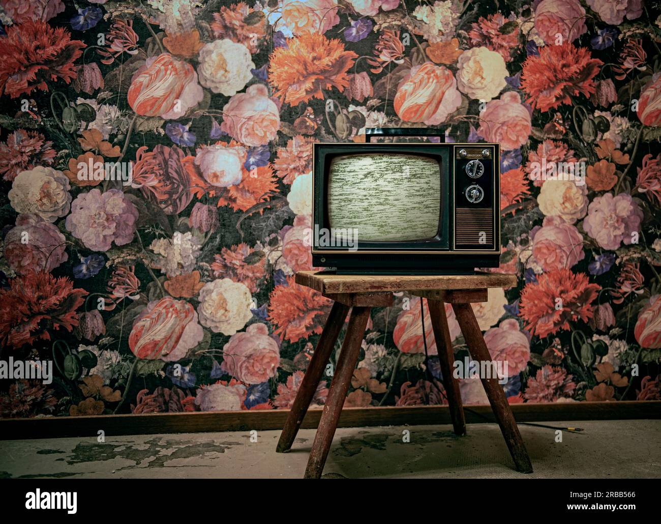 Vintage 70s Televison Stock Photo - Alamy