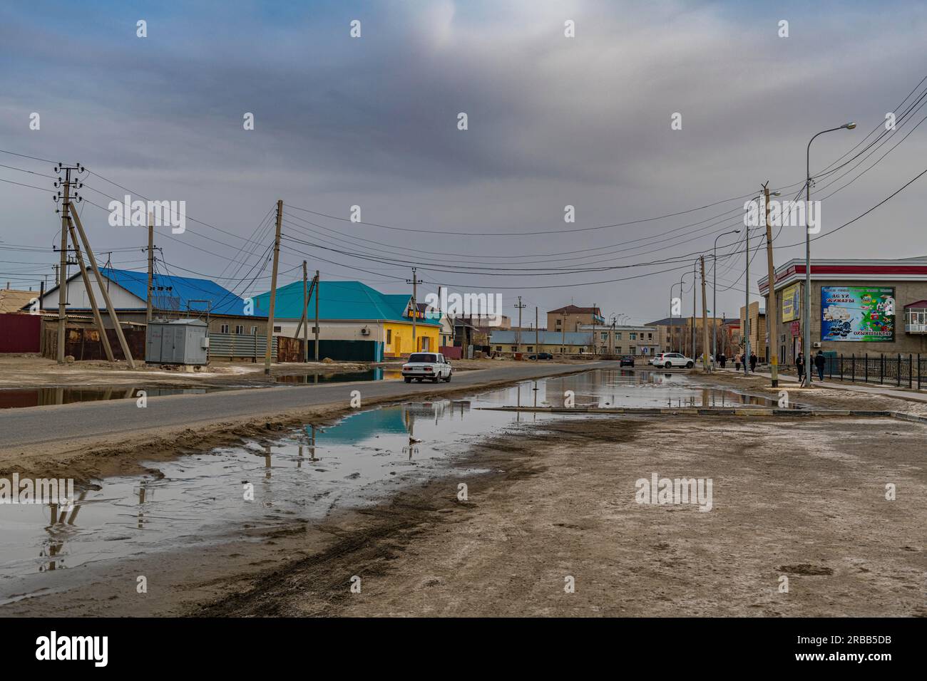 Run down streets in Aralsk, Aral lake, Kazakhstan Stock Photo - Alamy