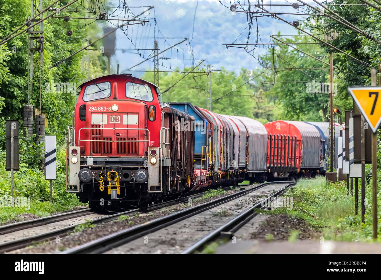 Goods train pulled by a diesel locomotive, locomotive class V 90 ...