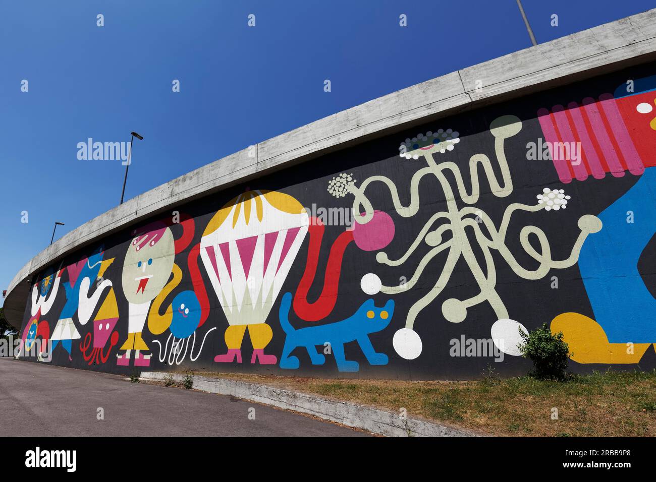 Colourful mural with fantasy figures by graffiti artist Mariana Malhao ...